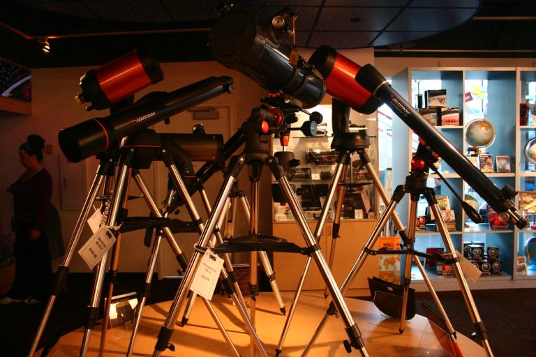 How Do You Connect A Telescope To Your Computer?